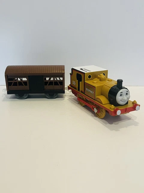 STEPNEY TRACKMASTER THOMAS & Friends Motorised Battery Train Tomy ...