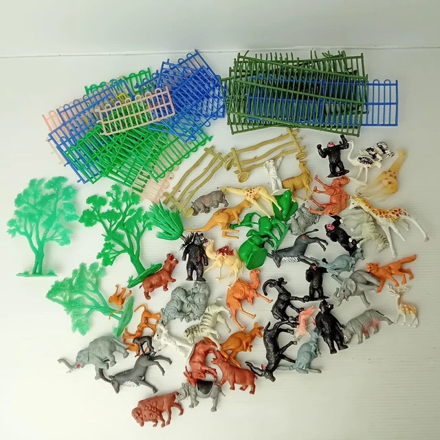 ZOO ANIMALS VINTAGE toys plastic mini figures monkey elephant bear ...