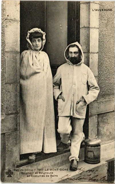 CPA AK LE MONT-DORE - Baigneur et Baigneuse en Costumes de Bains (72522) EUR 9,99 - PicClick DE