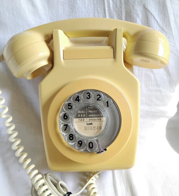 VINTAGE RETRO 741 wall mounted 1970s 70s dial telephone phone £0.99 ...