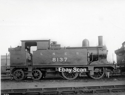 RAILWAY PHOTOGRAPH GER LNER Class G4 0-4-4T Steam Loco № 8137 - Great ...