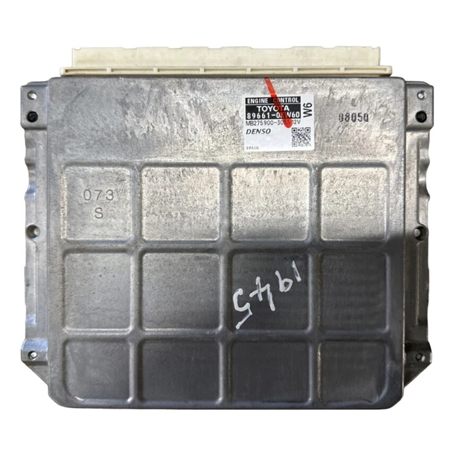 TOYOTA HILUX ECU Engine Control Unit 2.5 2011-2015 89661-0Kw60 £129.60 ...