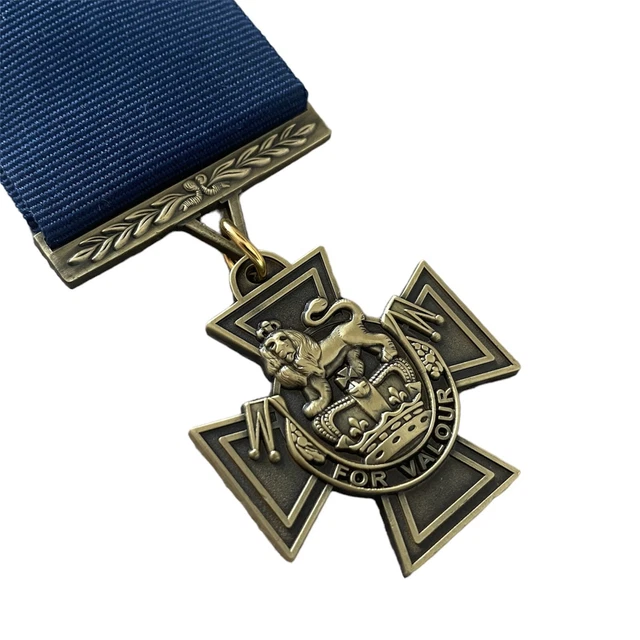 BRITISH MEDAL REPRO Full Size Victoria Cross Navy Blue Ribbon Military ...