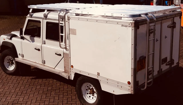 LAND ROVER DEFENDER 130 TD5 Double Cab Utility Body Special Vehicles ...