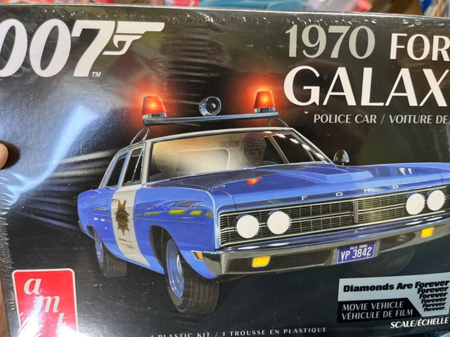 AMT 1172 1970 Ford Galaxie Police Car Interceptor James Bond 007 kit 1/ ...
