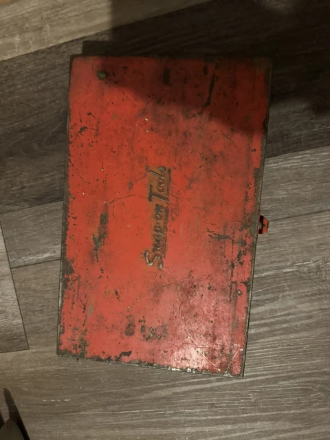 SNAP-ON TOOLS COMPRESSION Gauge Set with Metal case Vintage untested ...