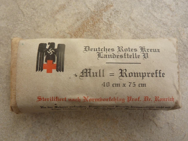 COMPRESSE DRK ALLEMAND WW2 GERMAN RED CROSS DEUTCHE ROTES KREUZ casque ...