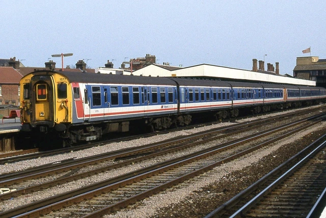 NETWORK SOUTH EAST 4cep 1577 Tonbridge 1994 Rail Photo £2.70 - PicClick UK