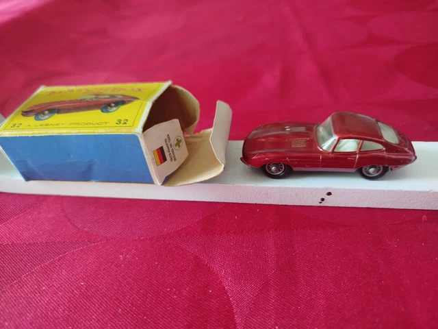 MATCHBOX SERIES N° 32: JAGUAR type E 1961. EUR 45,00 - PicClick FR