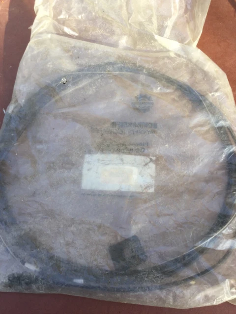 SEA-DOO JET. BOAT Engine Cover Cable Hood Latch 204070049 £50.00 ...