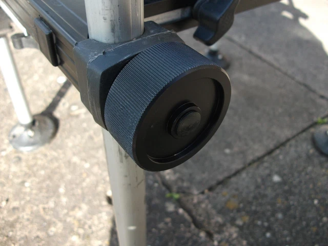 BLACK KNOBS/HANDWHEELS TO Fit Rive Fishing Seat Box £36.00 - PicClick UK