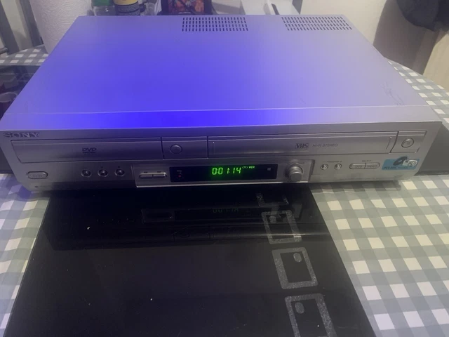 SONY SLV-D950GI DVD VHS VCR Combi Combo Player Video Cassette Recorder - Silver £29.99 - PicClick UK