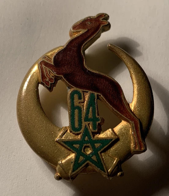 INSIGNE 64ÈME RÉGIMENT d’Artillerie d’Afrique, 64e RAA, Indochine, AFN ...