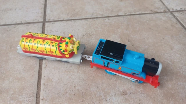 THOMAS TRACKMASTER THOMAS the Chinese Dragon Truck. Battery operated ...