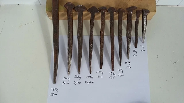 LOT DE 10 Clous Ancien Forgés à la Main ( Moyen Age ) EUR 8,00 ...