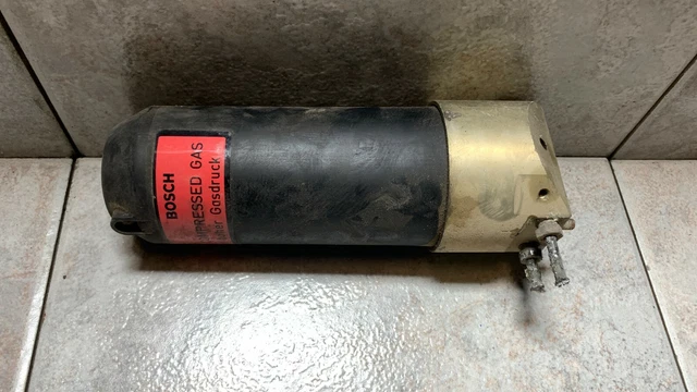 ORIGINAL MERCEDES BENZ W201 W126 W140 BOSCH ASR ABS Druckspeicher ...