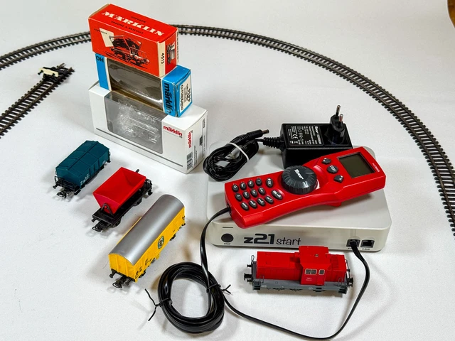 ROCO Z21 START, Märklin H0 Lok DHG 700, Digital Set, Waggons 4513, 4414 ...