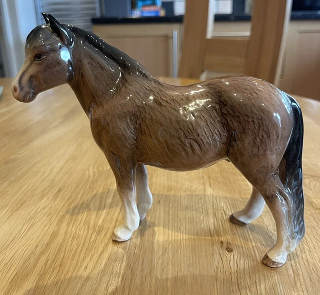 VINTAGE MELBA ENGLAND Pony Horse Beautiful In Perfect Condition £20.00 ...