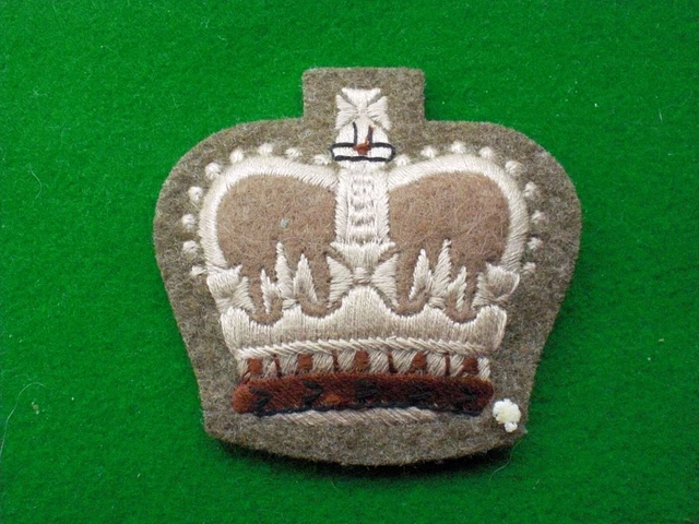 BRITISH ARMY WO2 (Csm) Rank Arm Badge Q/C..(Cloth)(Padded)(57Mm X 55Mm ...