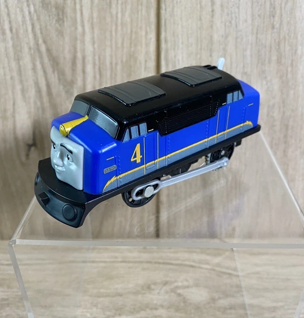 GUSTAVO TRACKMASTER MOTORISED Train Thomas The Tank Engine Toy 2013 £10 ...