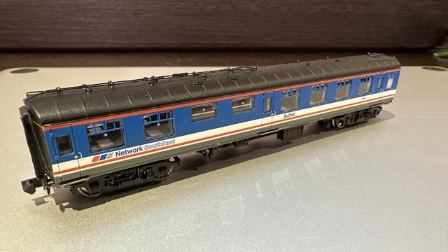 BACHMANN FARISH N Gauge Network Southeast NSE Mark 1 Buffet Coach £69. ...