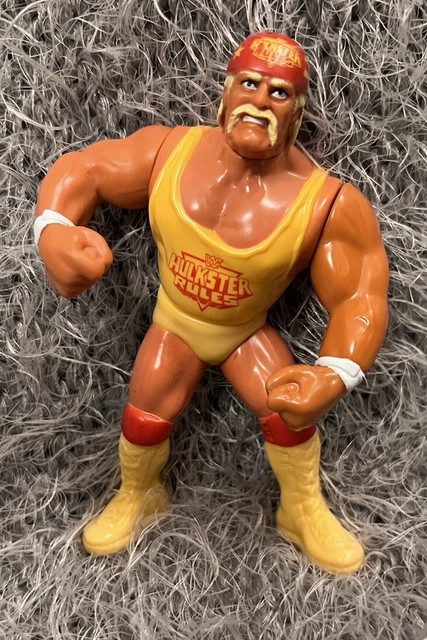 WWE HULK HOGAN Hasbro Mini Wrestling Figure Wwf 1991 Titan Sports Royal ...