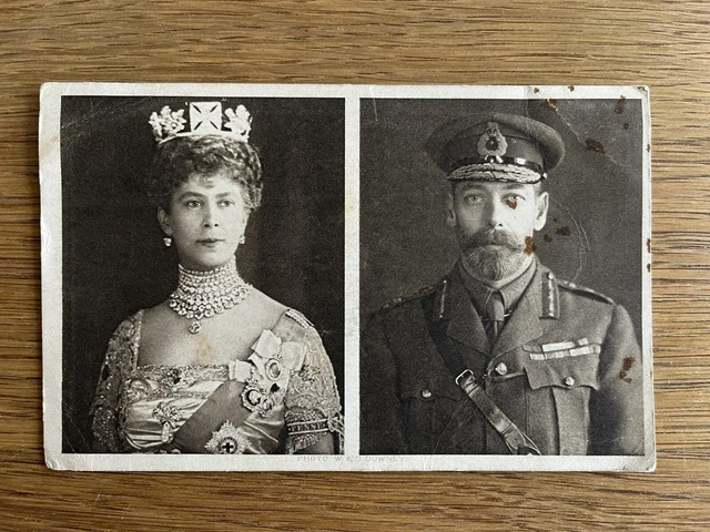 WW1 GEORGE V And Queen Mary Signed Mary Tin Associated 1914 Christmas ...