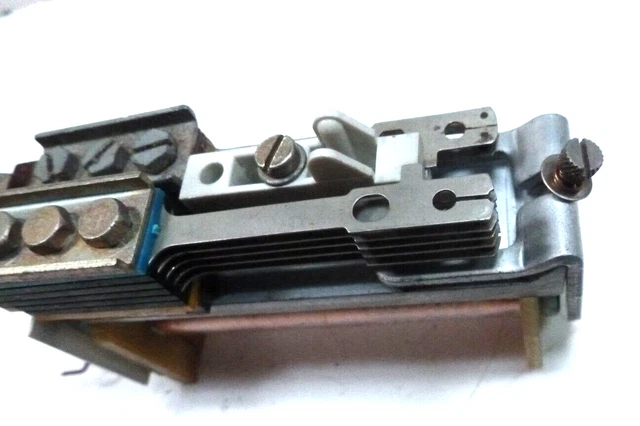 GPO STROWGER 3000 Type Relay With A 1000 Ohm Coil £5.91 - PicClick UK