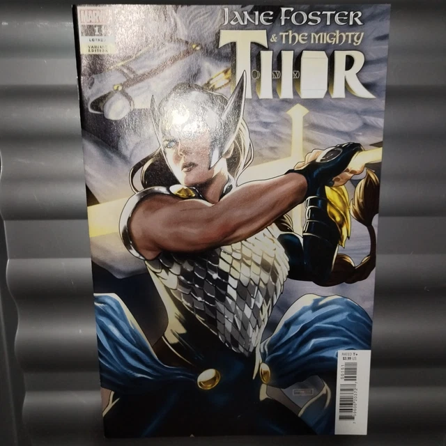 JANE FOSTER THE Mighty Thor #1 Taurin Clarke Variant 1:50 Incentive ...