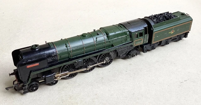 TRIANG HORNBY, R259 - BR 4-6-2 Class 7P6F LOCO “BRITANNIA” 70000 ...