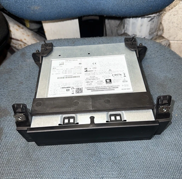 VW GOLF MK8 Multimedia Head Unit Navigation Radio System Control Unit ...