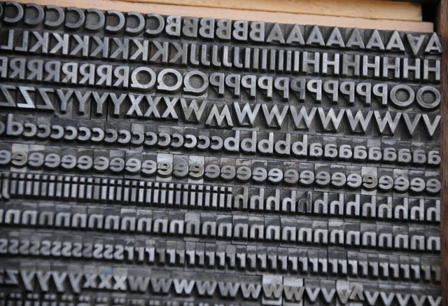 POLICE DE CARACTÈRES ERBAR 20 plomb lettres typographie imprimerie ...