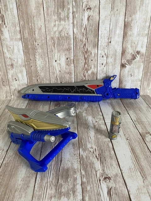 POWER RANGERS - Dino Charge Gold Ptera Morpher and Blue Sword + No 6 ...