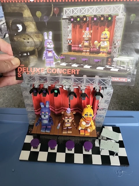FIVE NIGHTS AT Freddy’s Deluxe Concert Stage FNAF Building Set 25230 ...