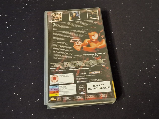 RESIDENT EVIL ~ Pathe VHS ~ Milla Jovovich, Michelle Rodriguez EUR 8,76 ...