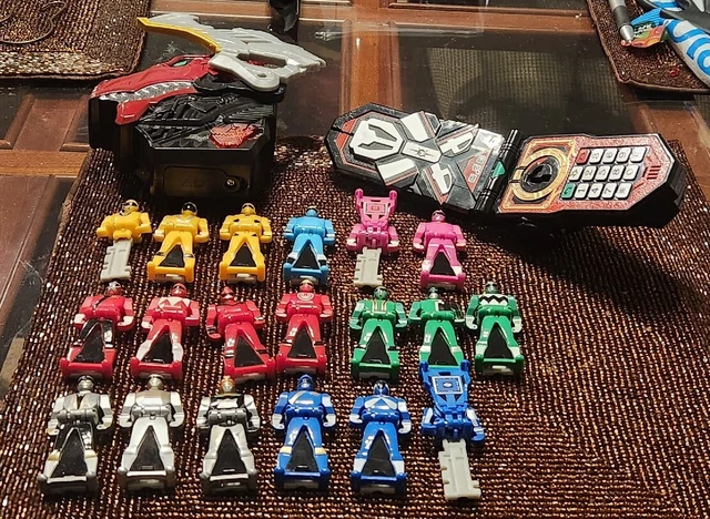 POWER RANGERS SUPER Megaforce Ranger Key Lot of 19/Morpher Bandai ...