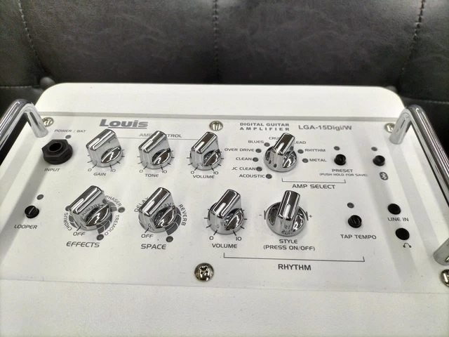 AMPLI GUITARE NUMÉRIQUE LOUIS LGA-15DIGI/WH 15W Bluetooth Looper blanc ...