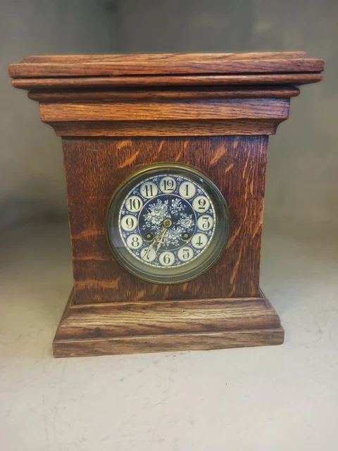 ANTIQUE OAK CASED Striking Mantel Clock £5.50 - PicClick UK