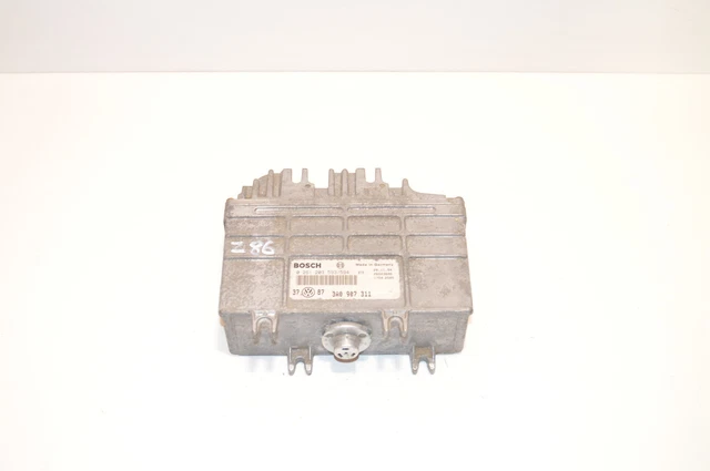 VW GOLF ENGINE ECU Control Module Unit 0261203593 3A0907311 £8.00 ...