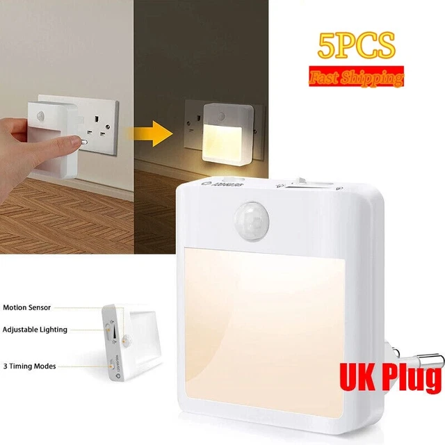PLUG IN PIR Motion Sensor Hallway Socket LED Home White Night Light ...