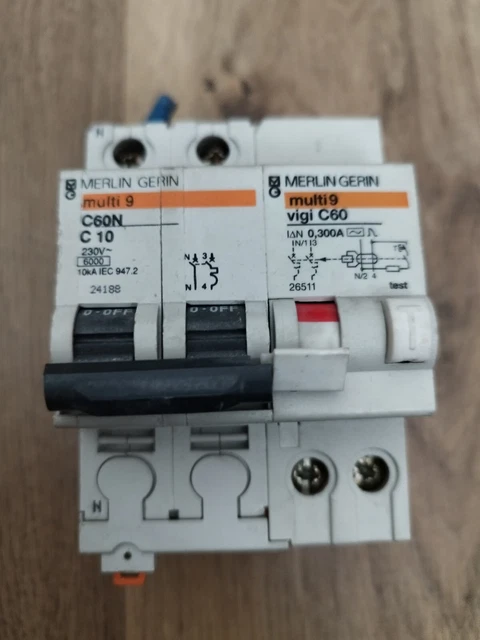 DISJONCTEUR BIPOLAIRE MERLIN Gérin C60N C10 Réf 24188 + Vigi C60 26511 ...