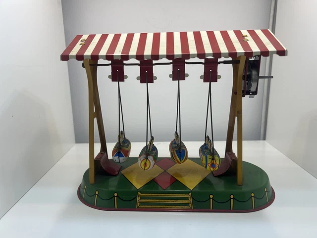 JOUET EN TÔLE balançoire de bateau 17 cm x 21 cm état voir photos EUR ...