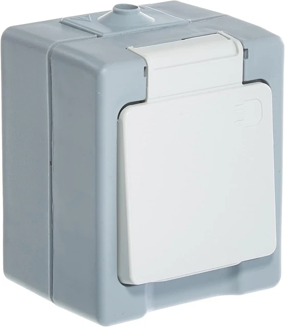 EARTHED (EU) SOCKET outlet with hinged lid £10.00 - PicClick UK