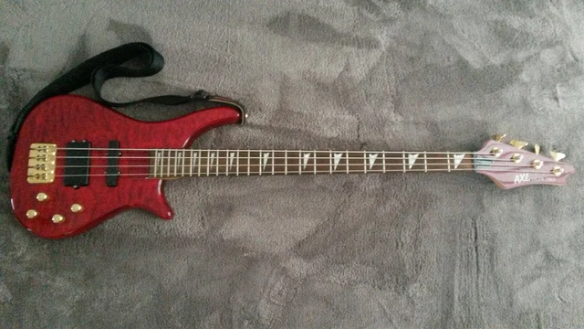 USED AXL TIGER Pro 4-String 24-Fret Active Electric Bass Guitar (Red) £ ...