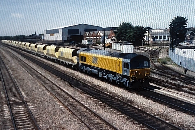 ORIGINAL 35MM RAILWAY Slide ARC Class 59103 West Ealing 1992 £2.99 ...