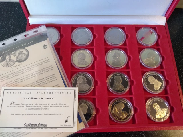 LOT COFFRET CLUB francais de la monnaies - lots 16 monnaies médailles vatican EUR 120,00 ...