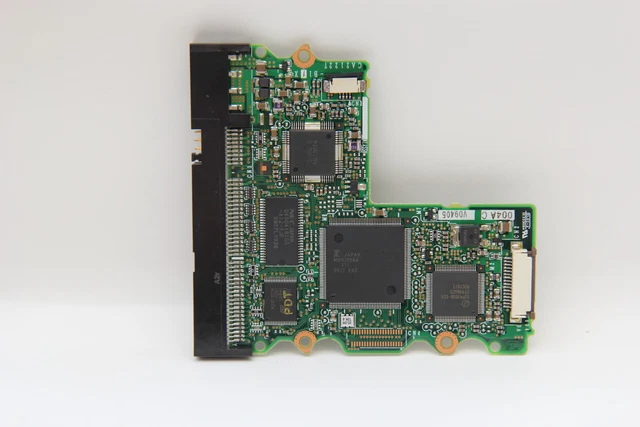 FUJITSU HDD PCB Festplattenelektronik CA26227-B11604BA Main IC: 88i6737 ...