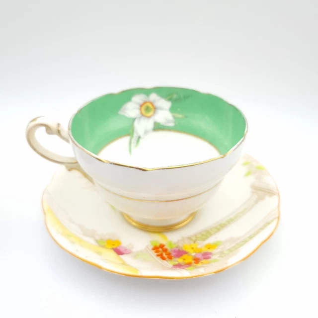 PARAGON FINE BONE China Narcissus Teacup Green & Mismatched Saucer £14. ...