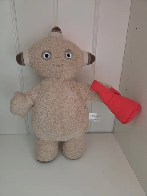 RARE IN THE Night Garden Talking Makka Pakka With His Trumpet With ...