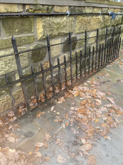 WROUGHT IRON RAILINGS. Victorian Reclaimed £50.00 - PicClick UK